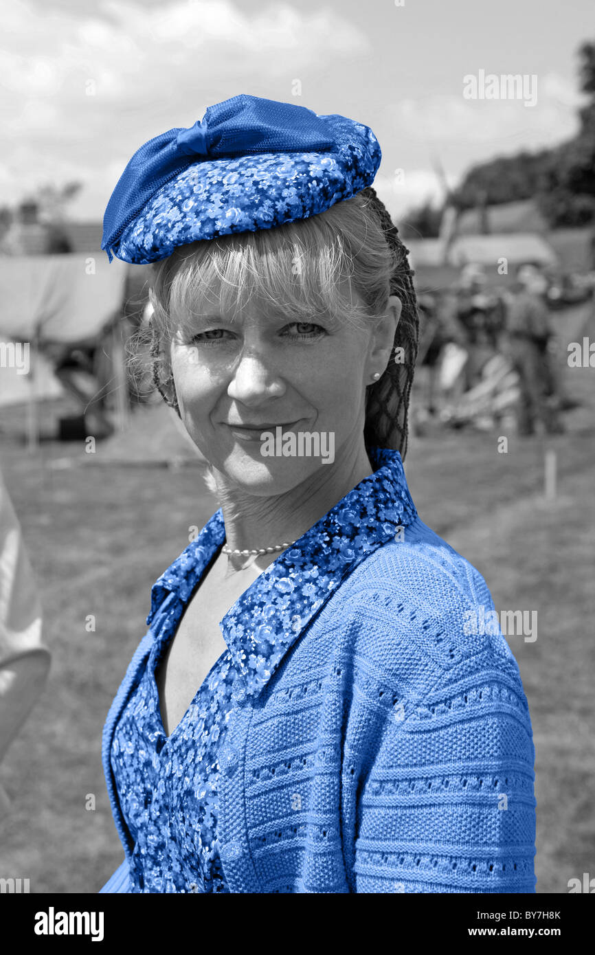 1940s photos woman hi-res stock photography and images - Alamy