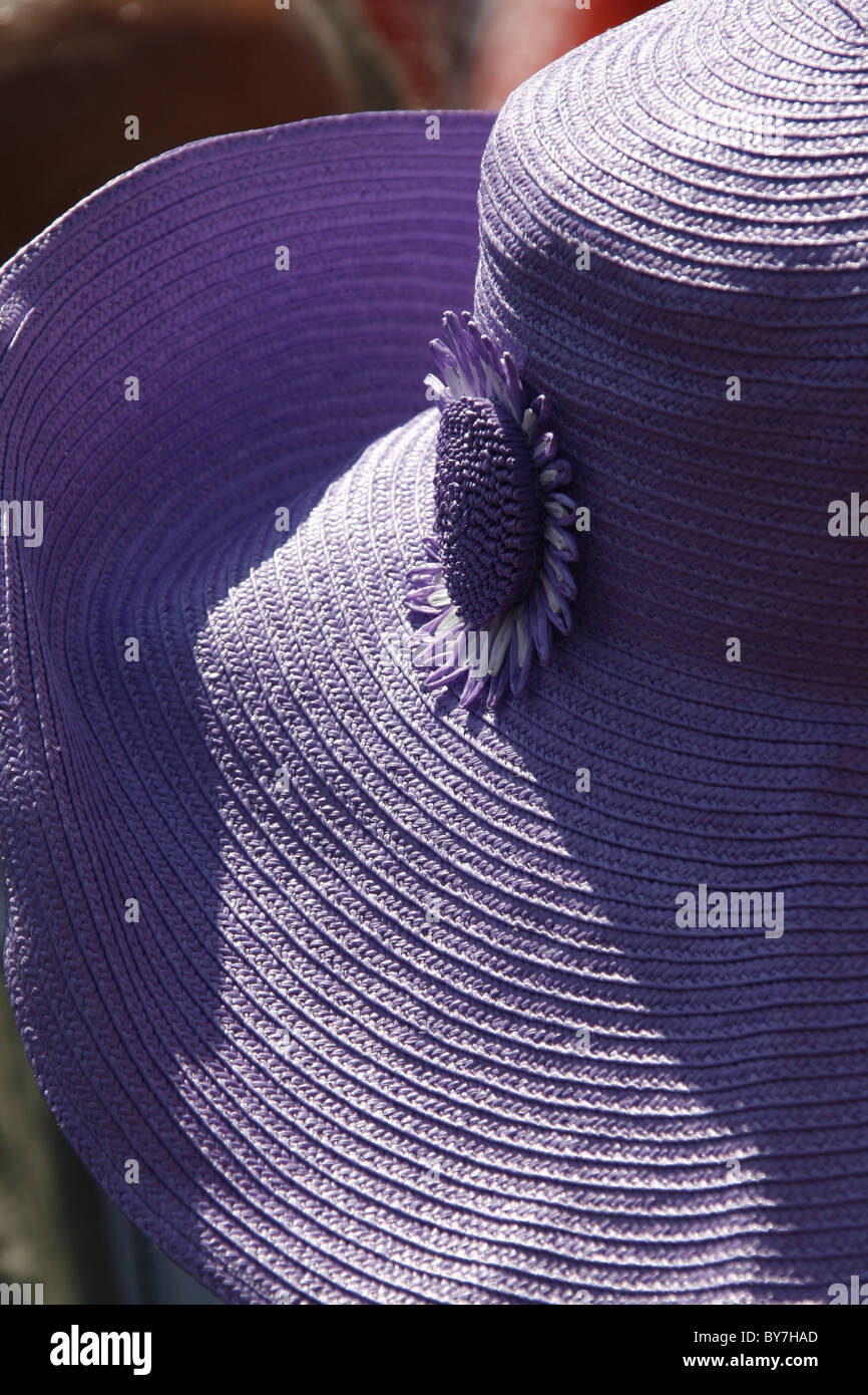 detail of straw hat in summer sun Stock Photo - Alamy