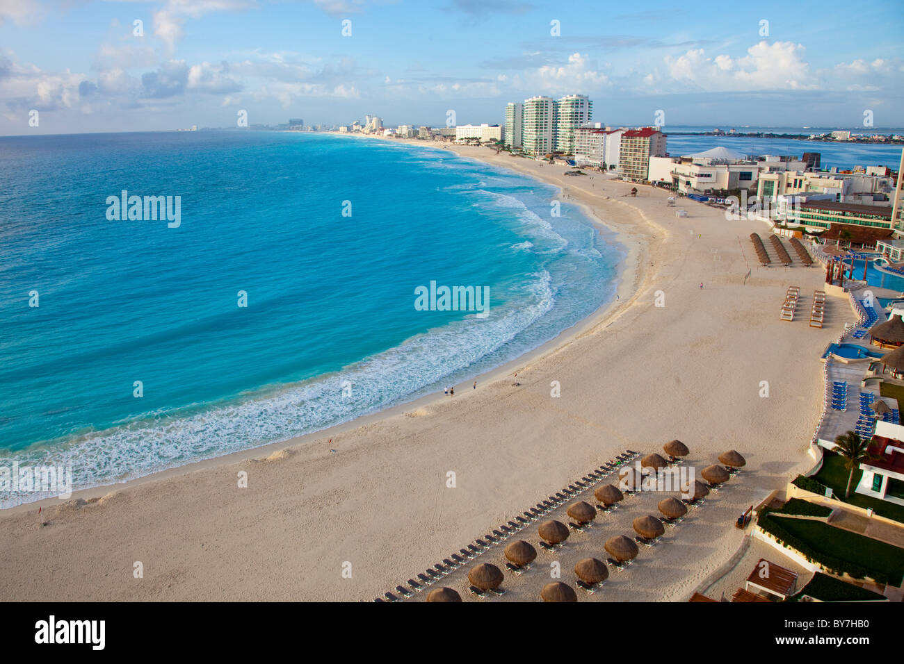 Cancun hi-res stock photography and images - Alamy