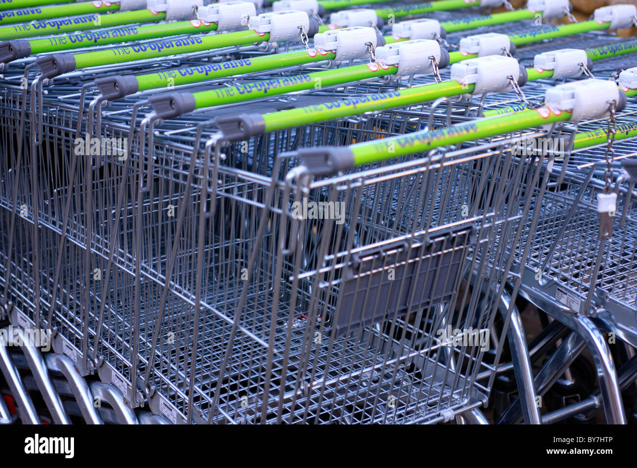 Collection of Supermarket carts all linked together Stock Photo - Alamy