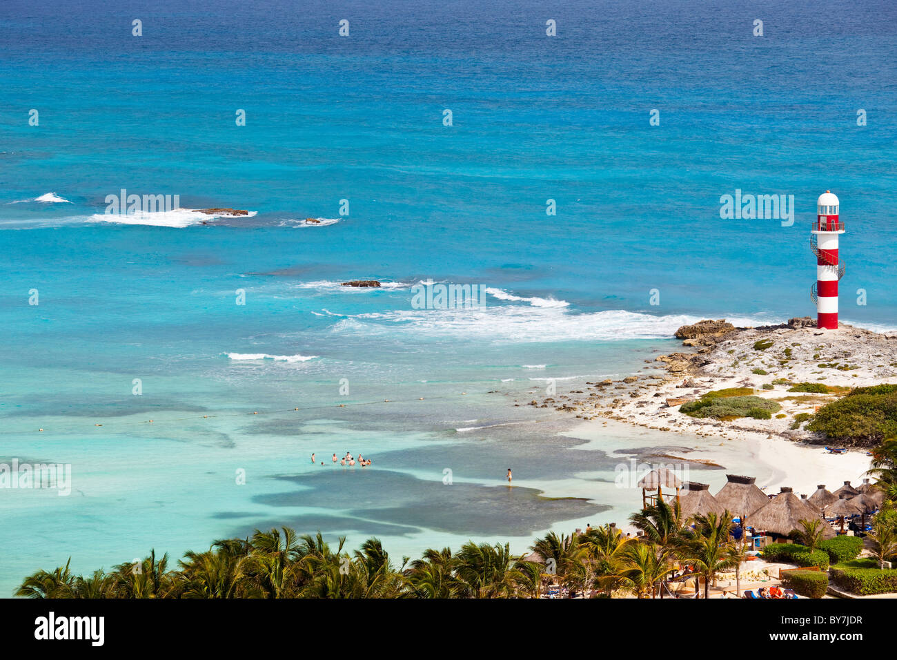 Lighthouse and beach in Cancun, Mexico Stock Photo - Alamy