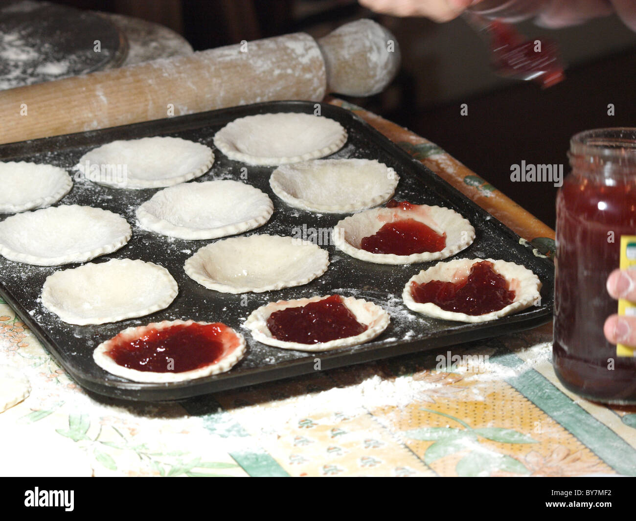Jam tarts hi-res stock photography and images - Alamy