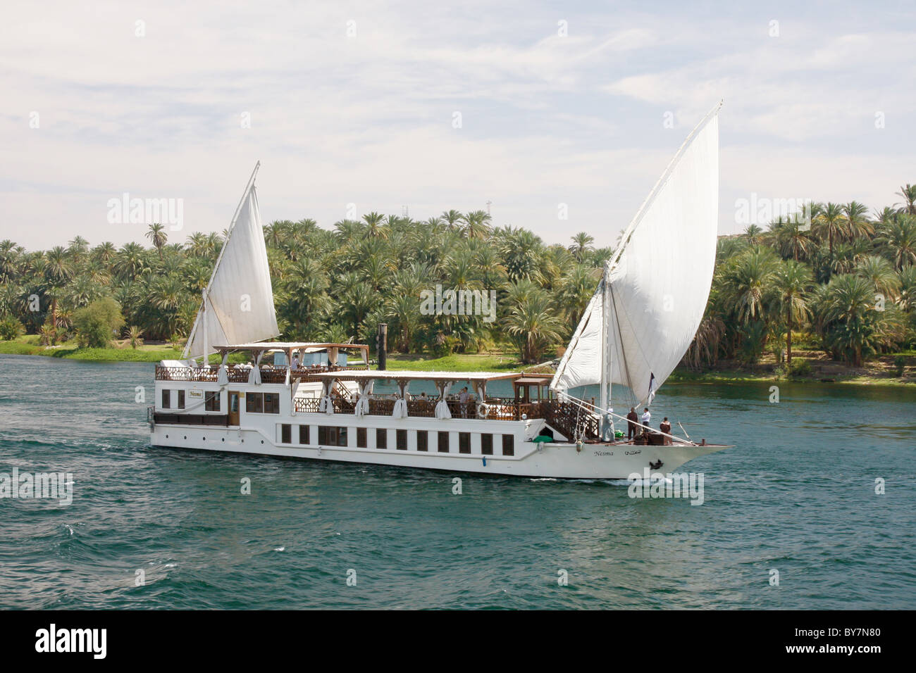 A tourist Dahabiya on the Nile, Egypt Stock Photo - Alamy