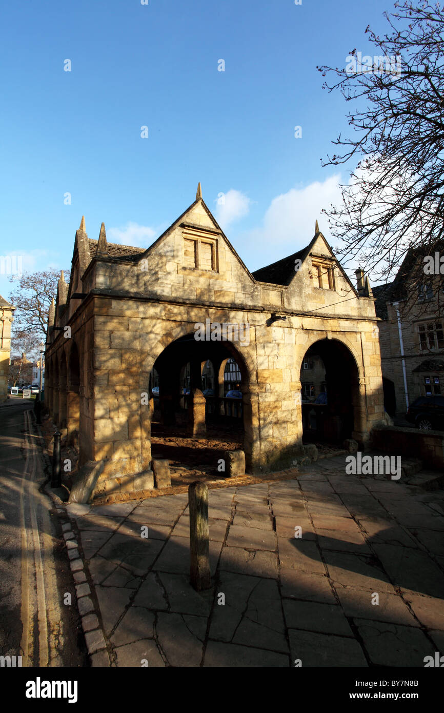 Chipping village hi-res stock photography and images - Alamy