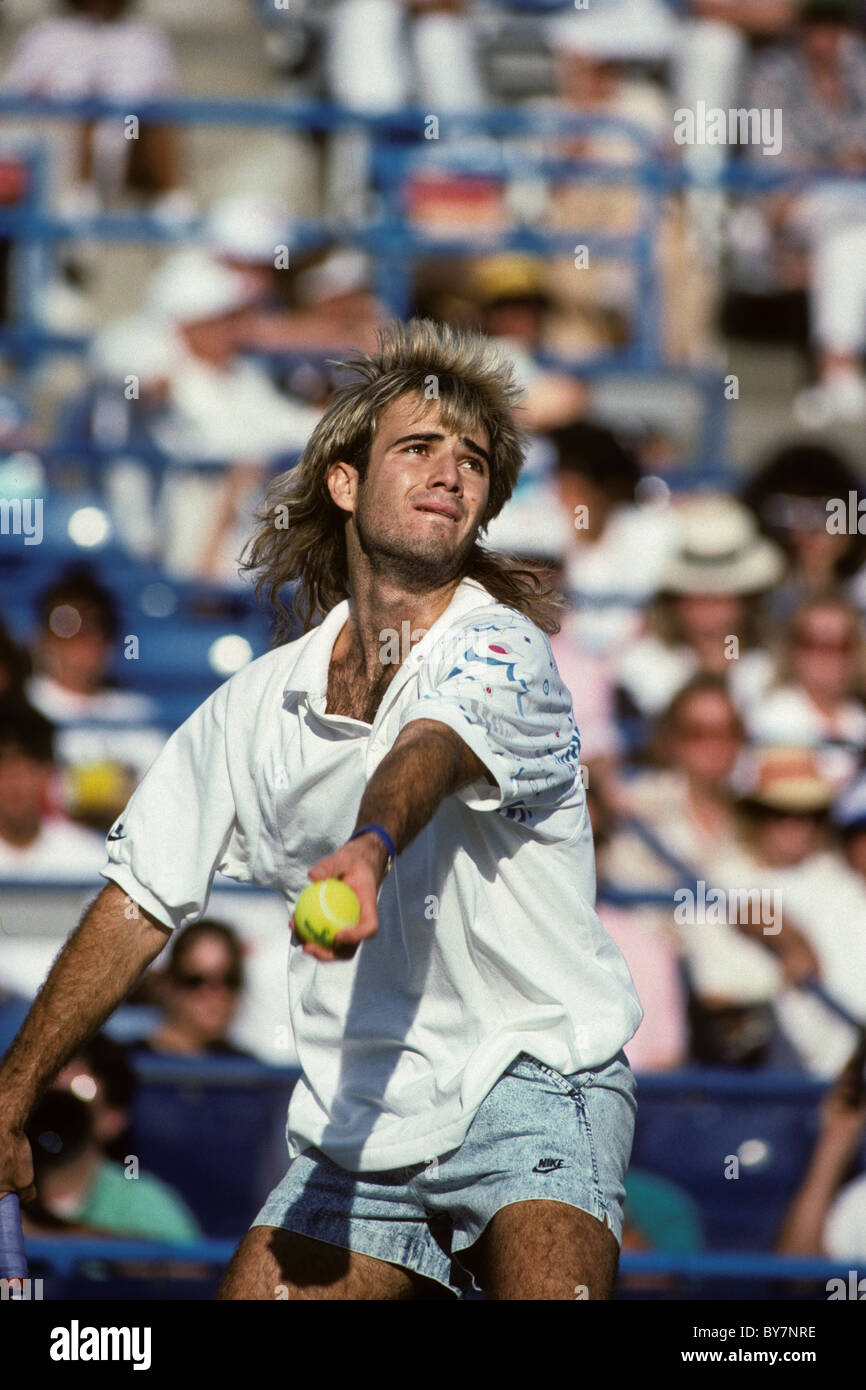 Andre Agassi (USA) at the 1989 US Open Stock Photo - Alamy
