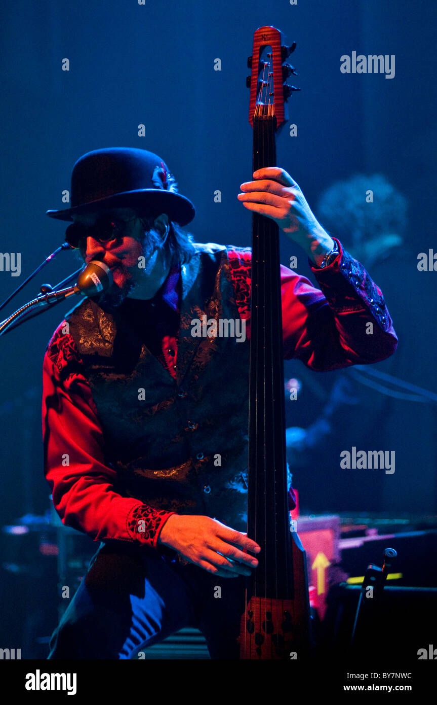 Les Claypool Biography