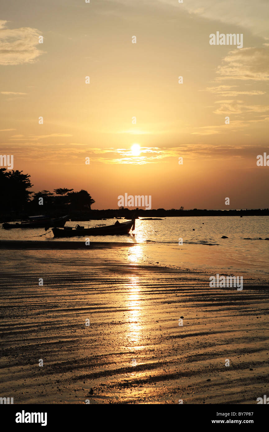Sunset at Ko Lanta Beach, Thailand Stock Photo - Alamy