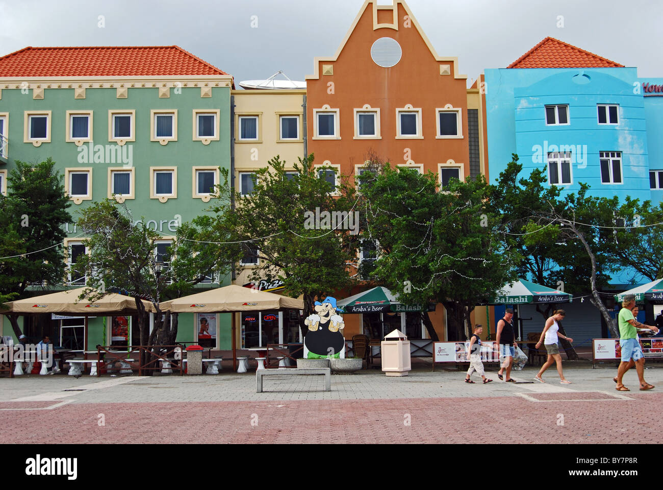 Willemstad curacao shopping hi-res stock photography and images - Alamy