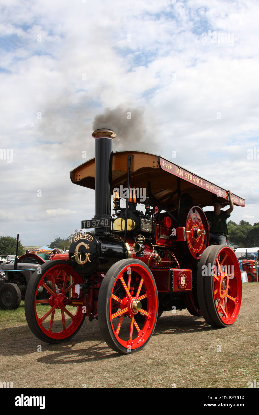 Fairground traction engine hi-res stock photography and images - Alamy