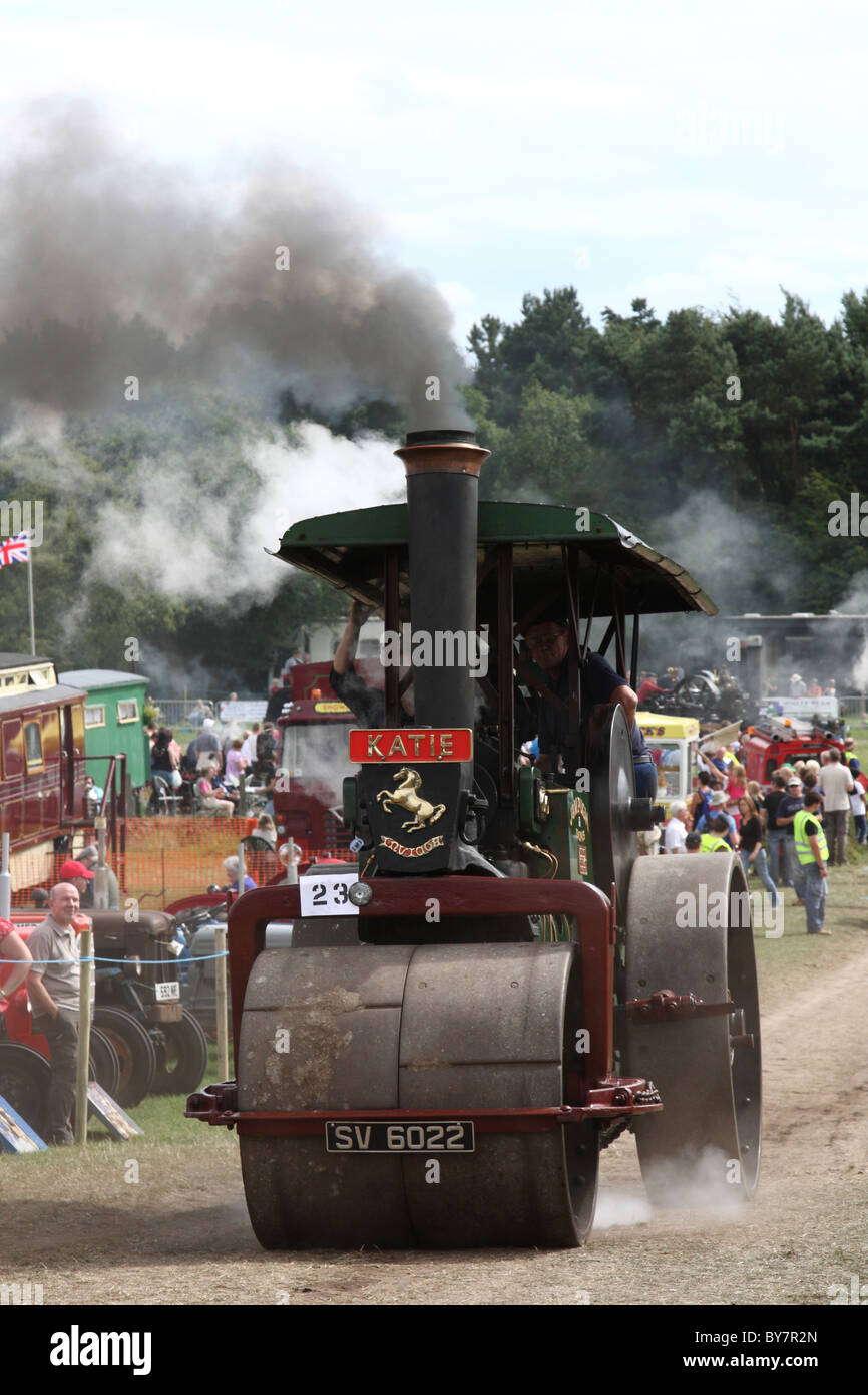A steam traction engine at the Cromford Steam Engine Rally 2010 Stock ...