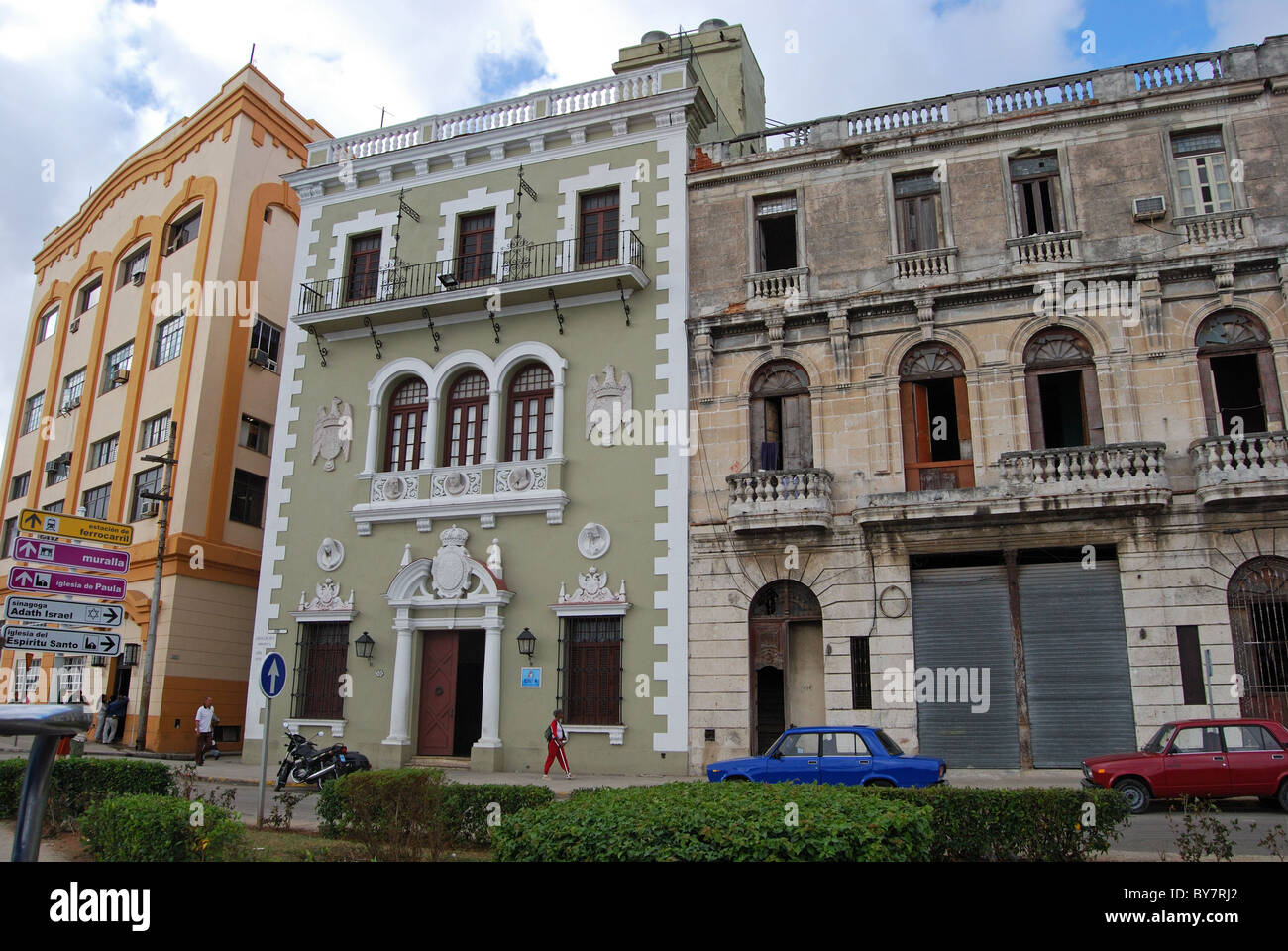 Traditional buildings, Havana (Habana), Cuba, Caribbean Stock Photo - Alamy