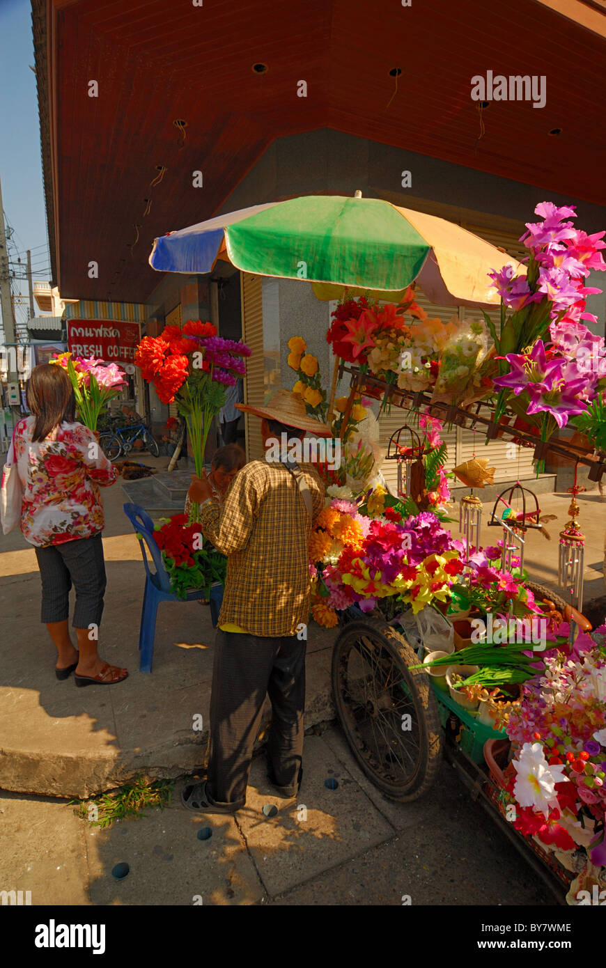 Flower cart at the Tha Sadet market at Nong Khai, Thailand Stock Photo ...