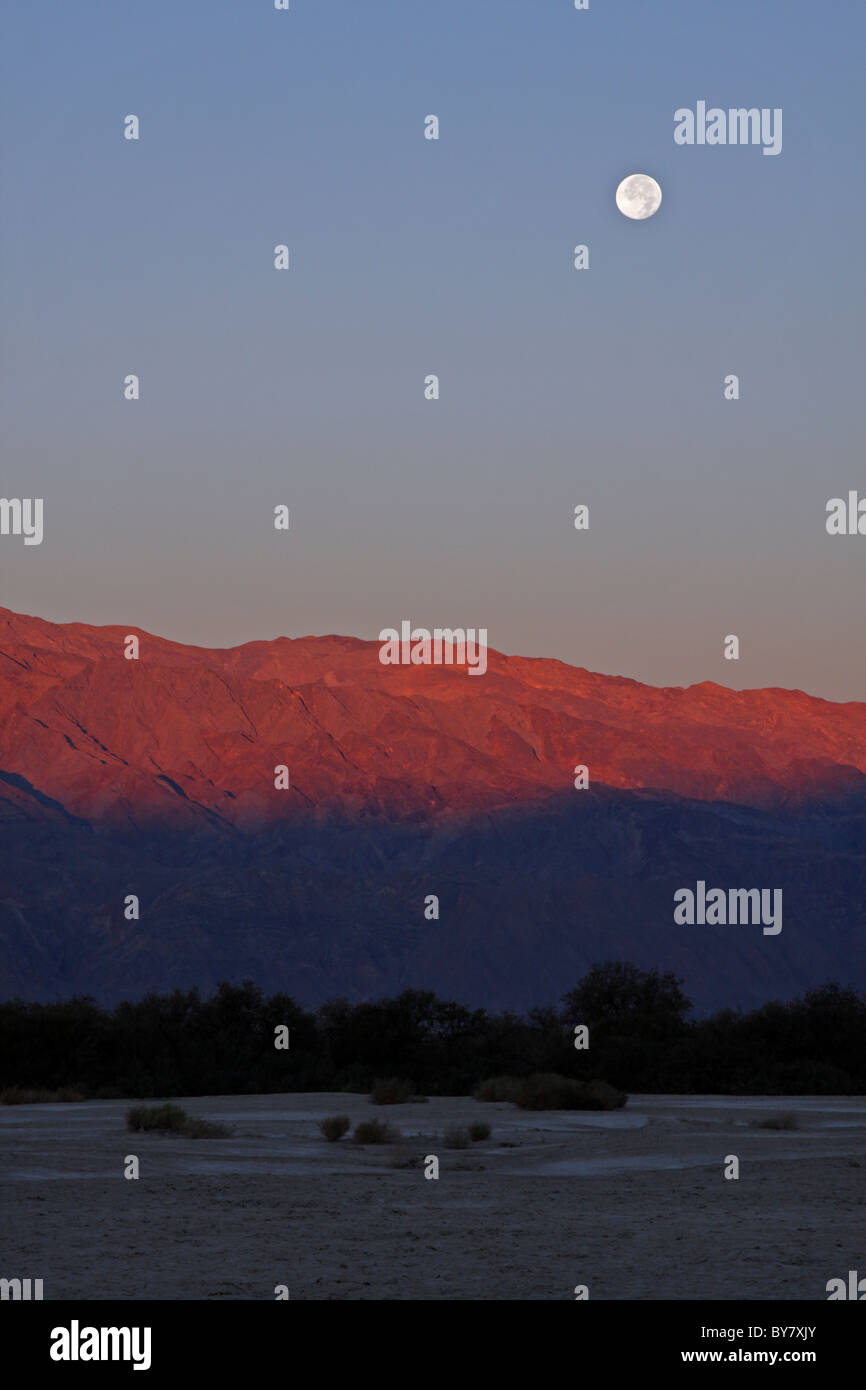 Death and moon valley hi-res stock photography and images - Alamy
