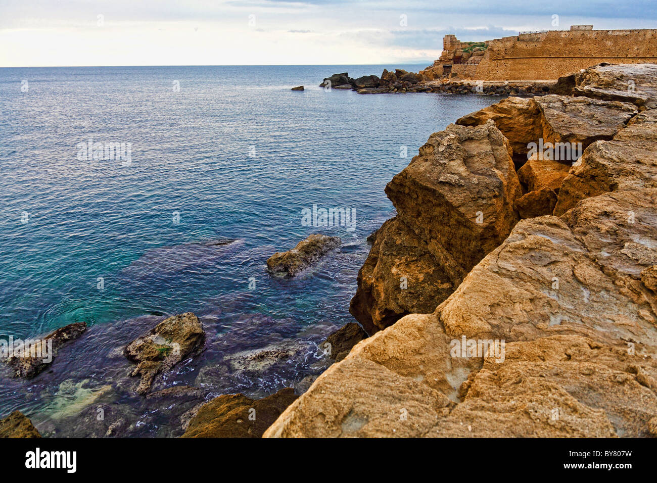 Castella hi-res stock photography and images - Alamy