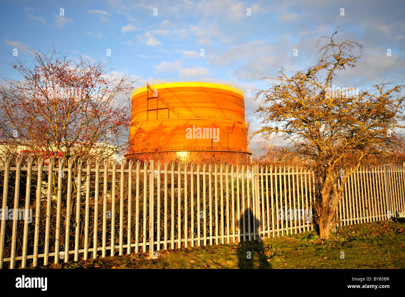 Gasometer Hambridge Road Newbury Berkshire UK Stock Photo - Alamy