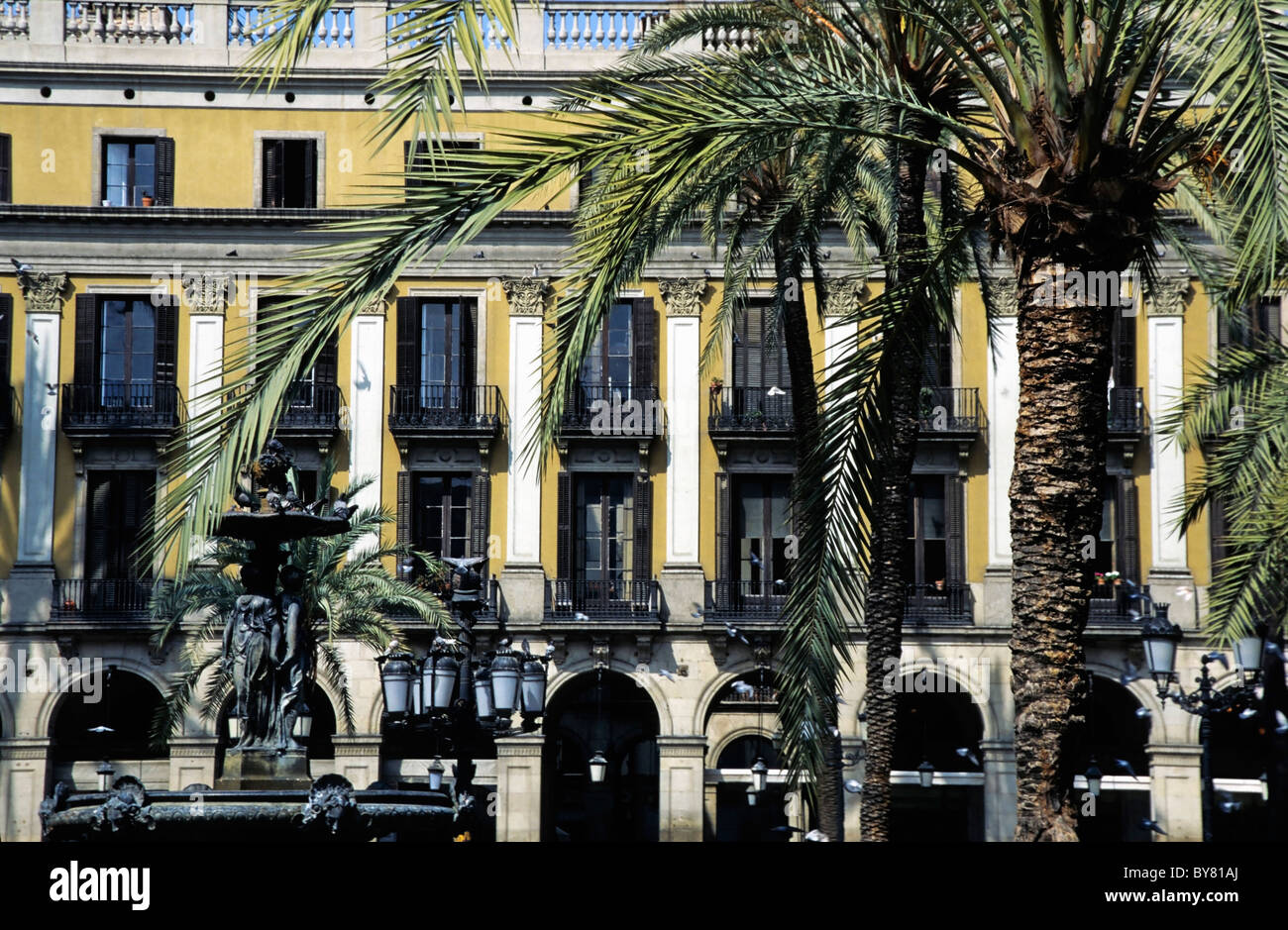 Exterior view of Plaza Real, Barcelona, Spain Stock Photo - Alamy