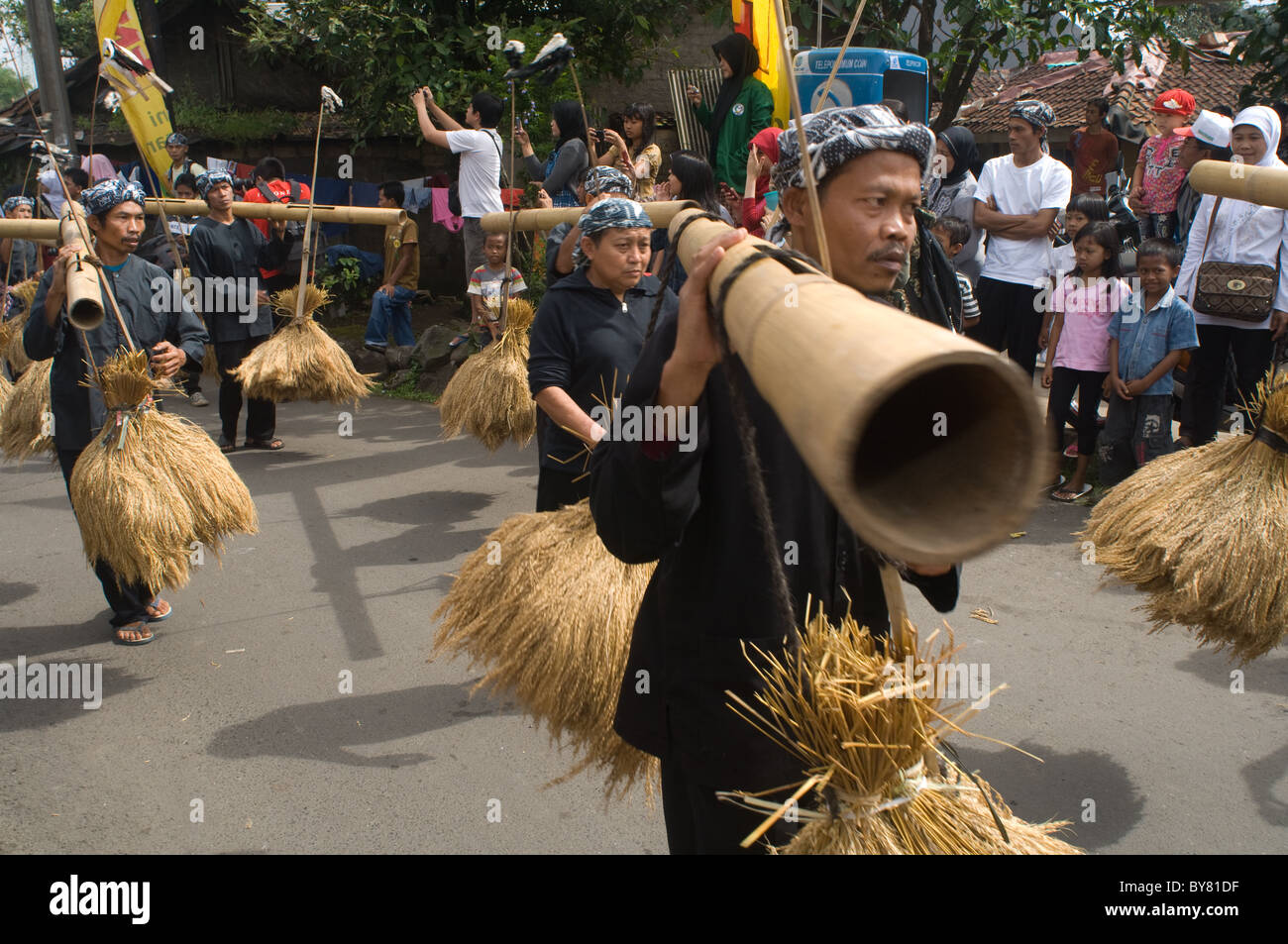 Traditional activities hi-res stock photography and images - Alamy