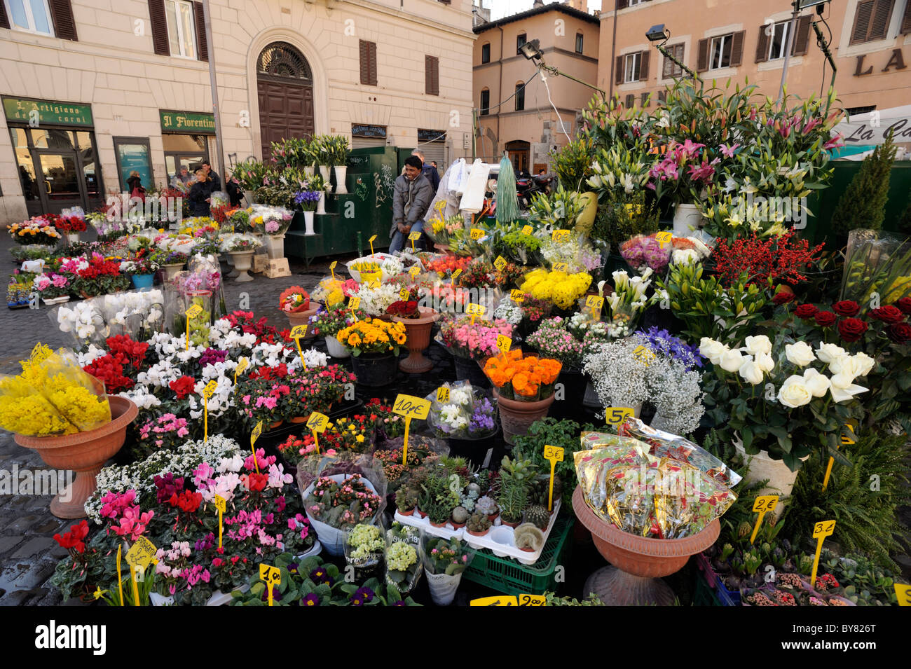 Italy, Rome, Campo de' Fiori, market stalls Stock Photo - Alamy