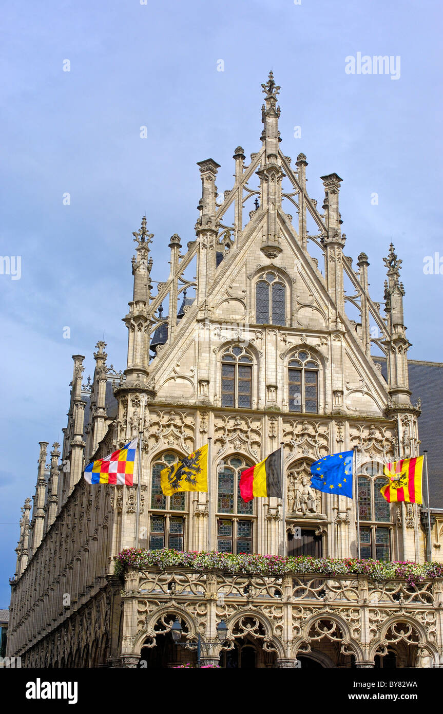 Stadhuis (Town Hall) in the Grote Markt (Main Square), Mechelen ...