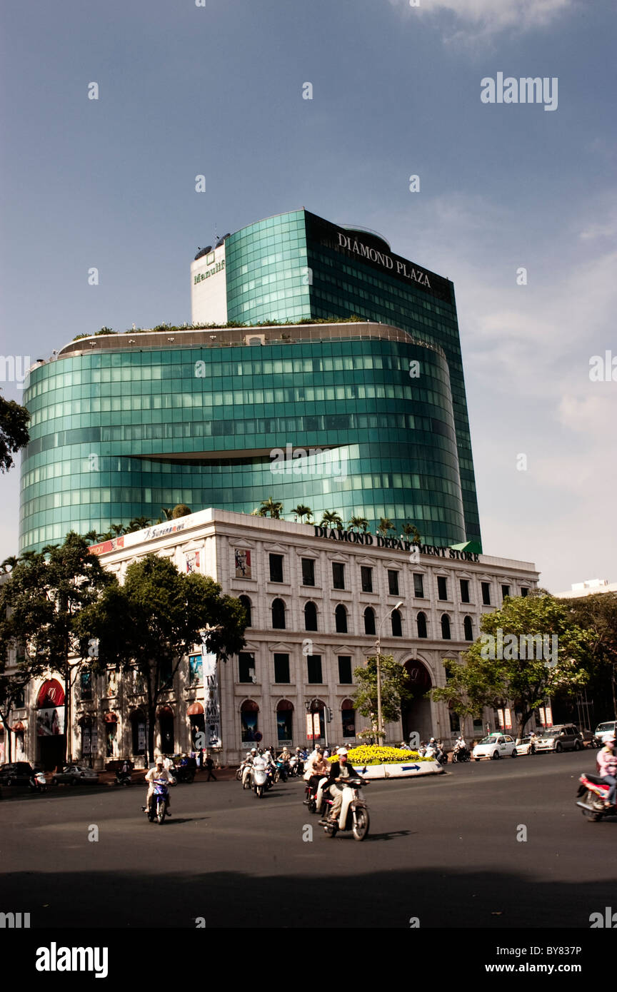 Vietnam department store hi-res stock photography and images - Alamy