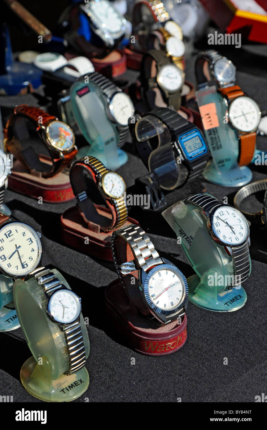 Collection pattern of watches and other time pieces Stock Photo - Alamy