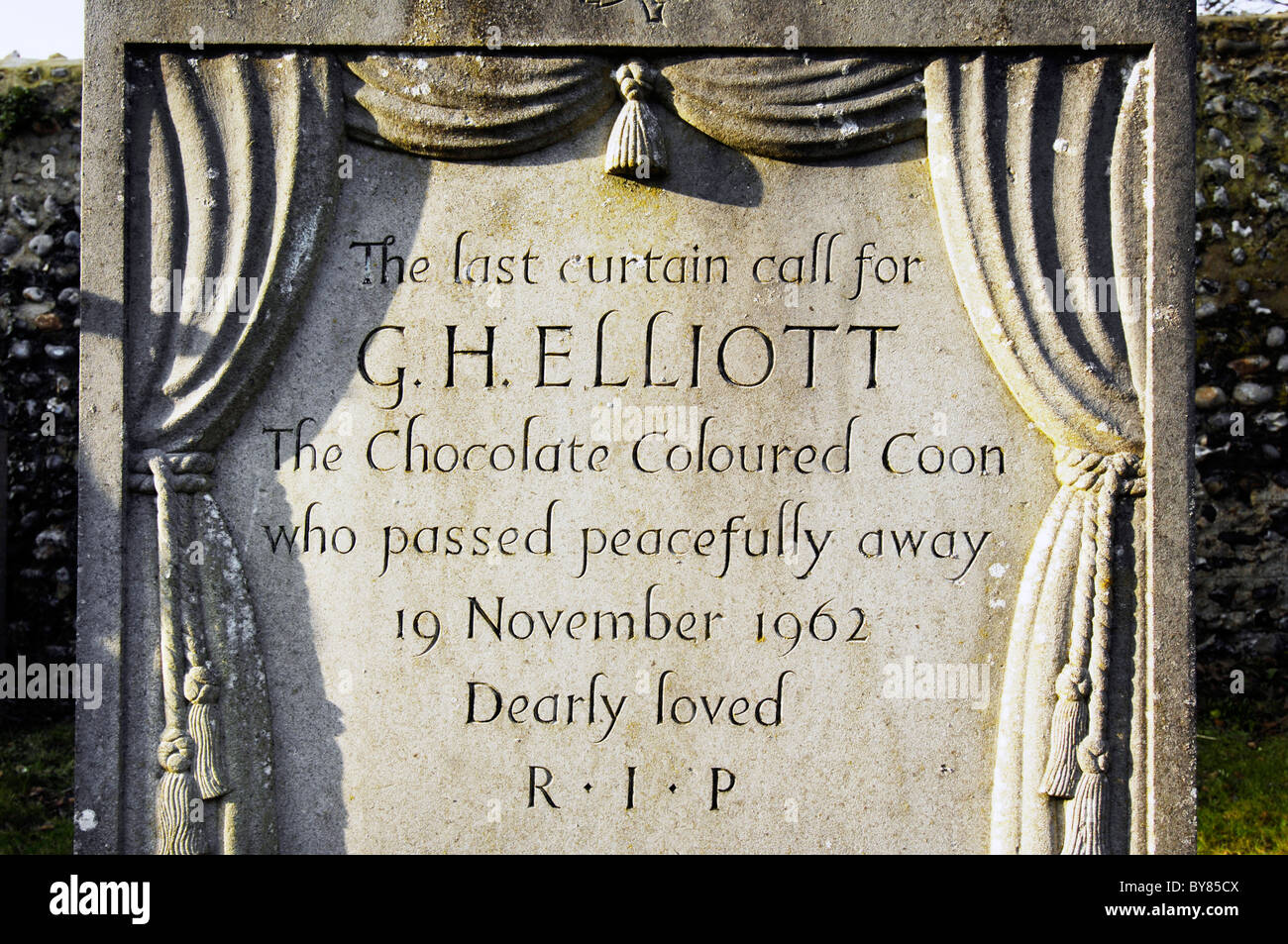 The headstone of of Music Hall star G.H. Elliott, "The Chocolate ...
