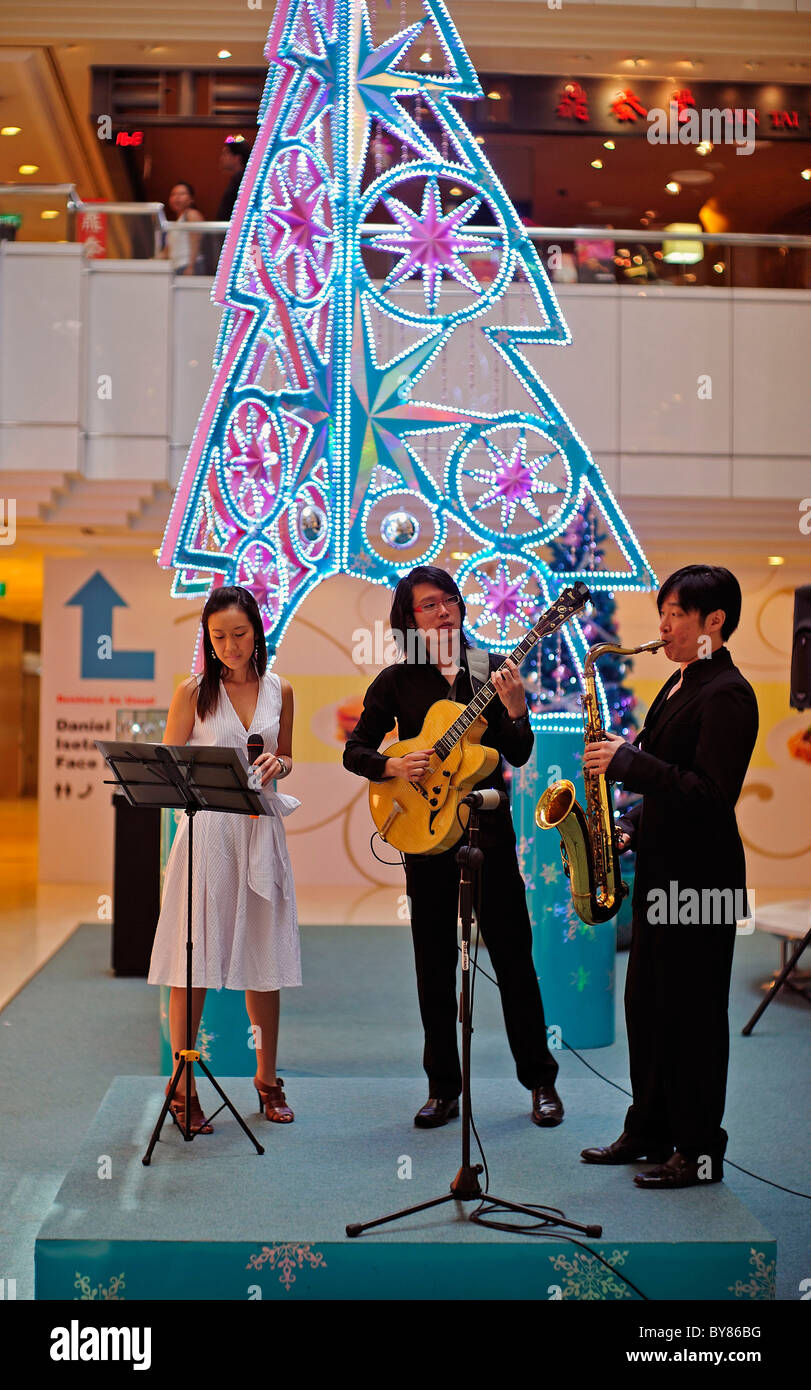Interior wisma atria shopping mall hi-res stock photography and images ...