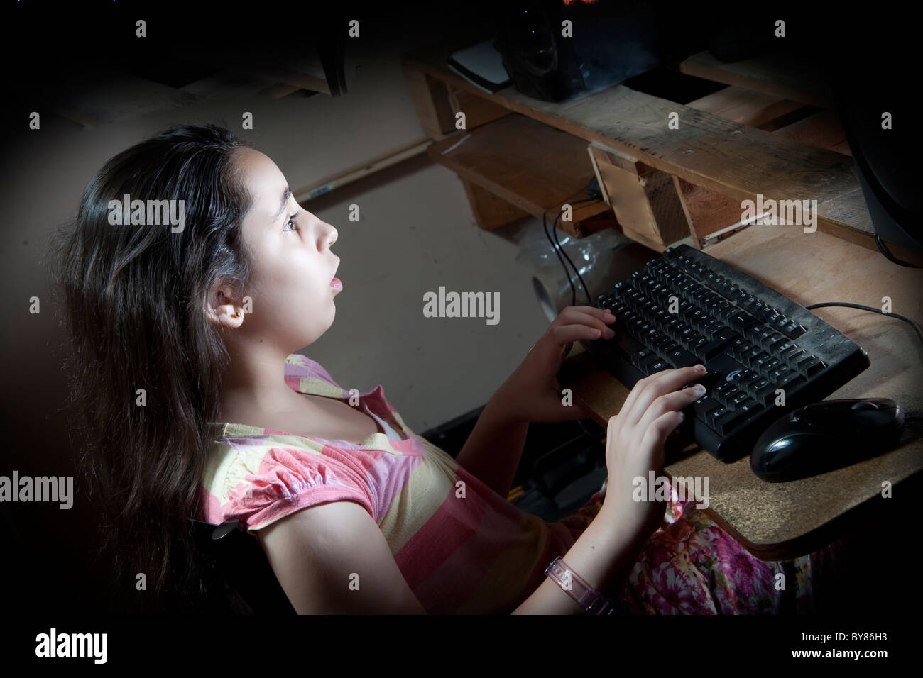 girl with computer Stock Photo - Alamy