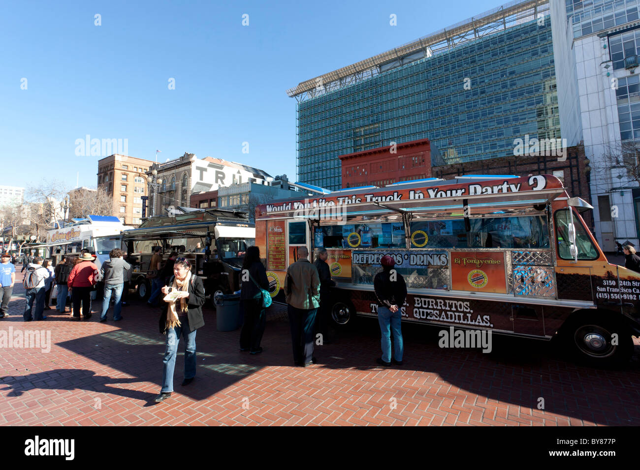 Off the Grid, The City's Best Gourmet Mobile Food, San Francisco Stock ...