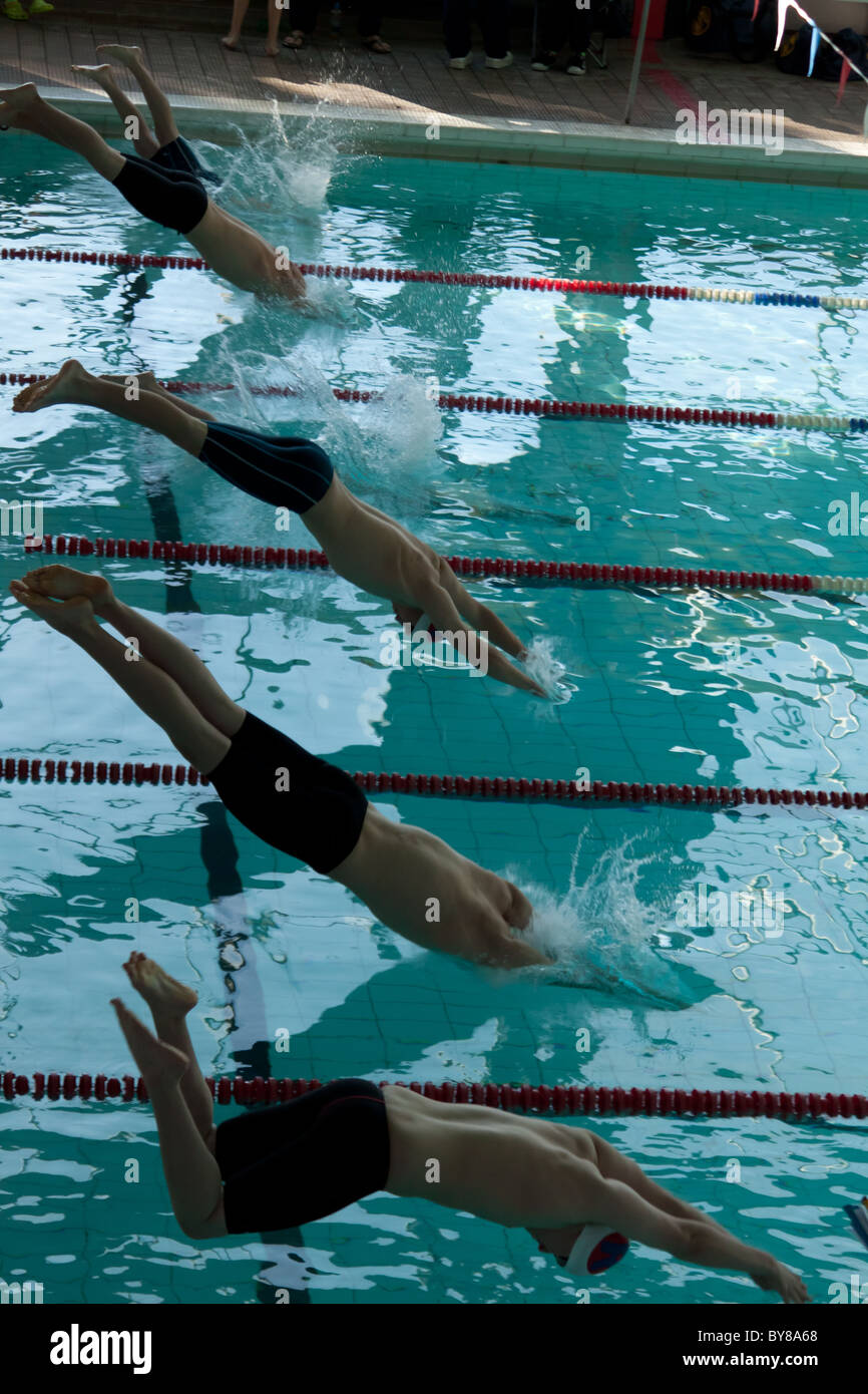 Male swimmers hi-res stock photography and images - Alamy