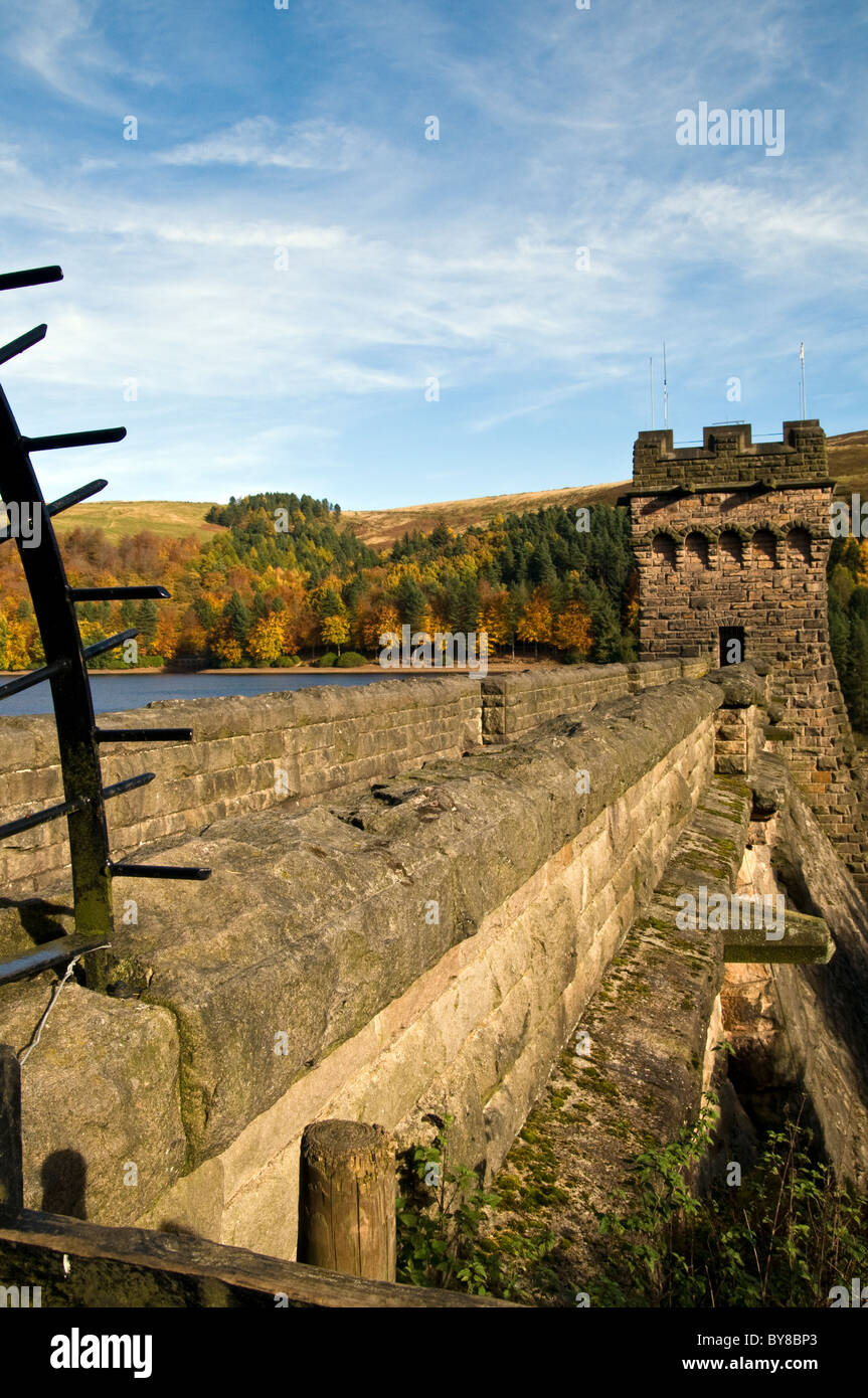 Derwent reservoir dam wall in hi-res stock photography and images - Alamy