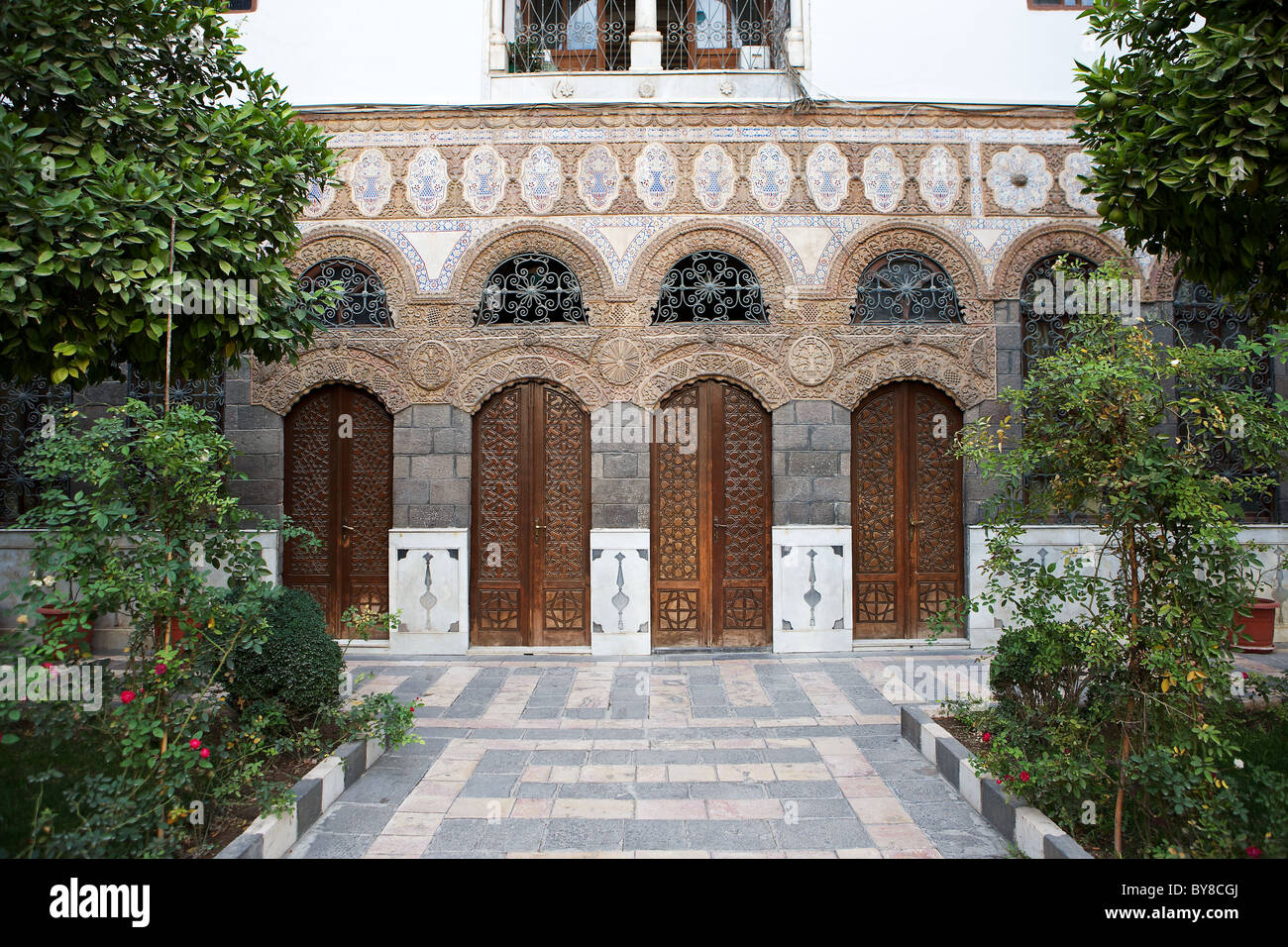 Damascus syria doors hi-res stock photography and images - Alamy