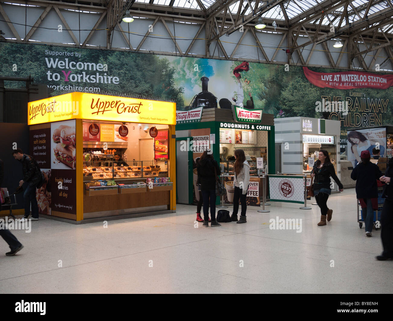 fast food outlets on the concourse at Waterloo Railway Station London ...