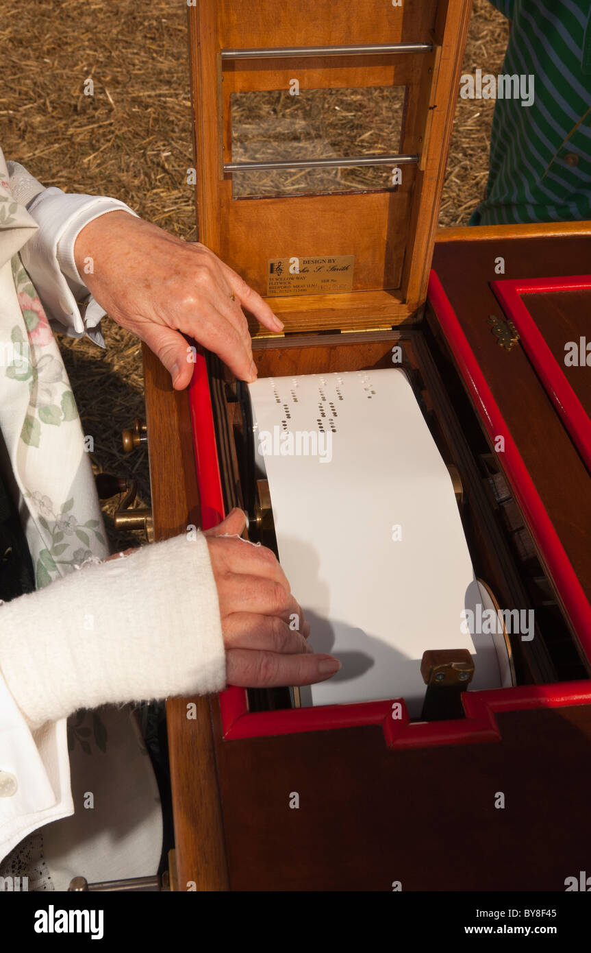 A john smith busker organ hi-res stock photography and images - Alamy