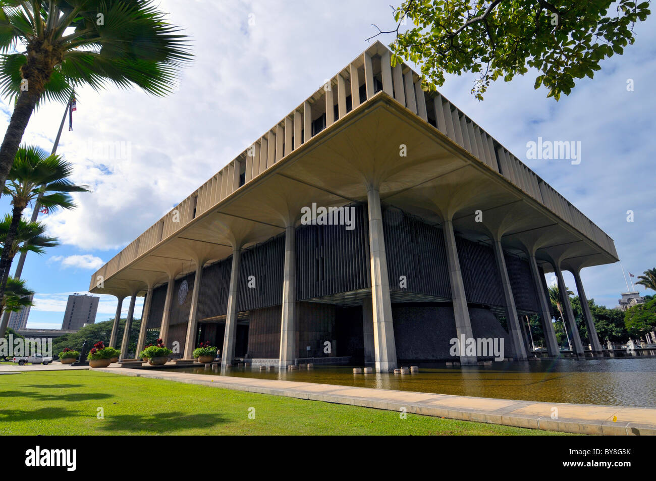 Hawaii State Capitol Building Downtown Honolulu Oahu Pacific Island ...