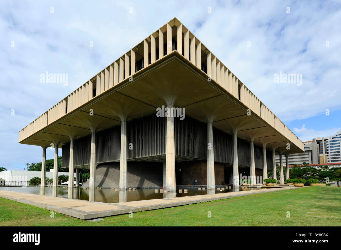 Hawaii State Capitol Building Downtown Honolulu Oahu Pacific Island ...