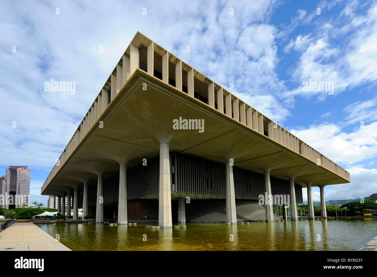 Hawaii State Capitol Building Downtown Honolulu Oahu Pacific Island ...