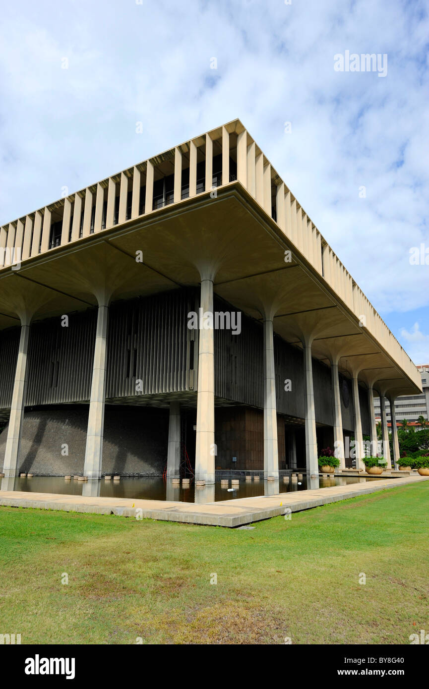 Hawaii State Capitol Building Downtown Honolulu Oahu Pacific Island ...