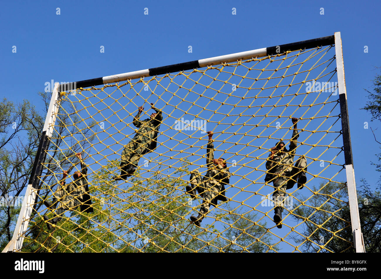 Commando soldiers hi-res stock photography and images - Alamy