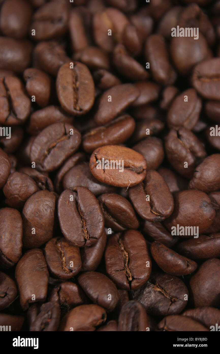 Full roast coffee beans hi-res stock photography and images - Alamy