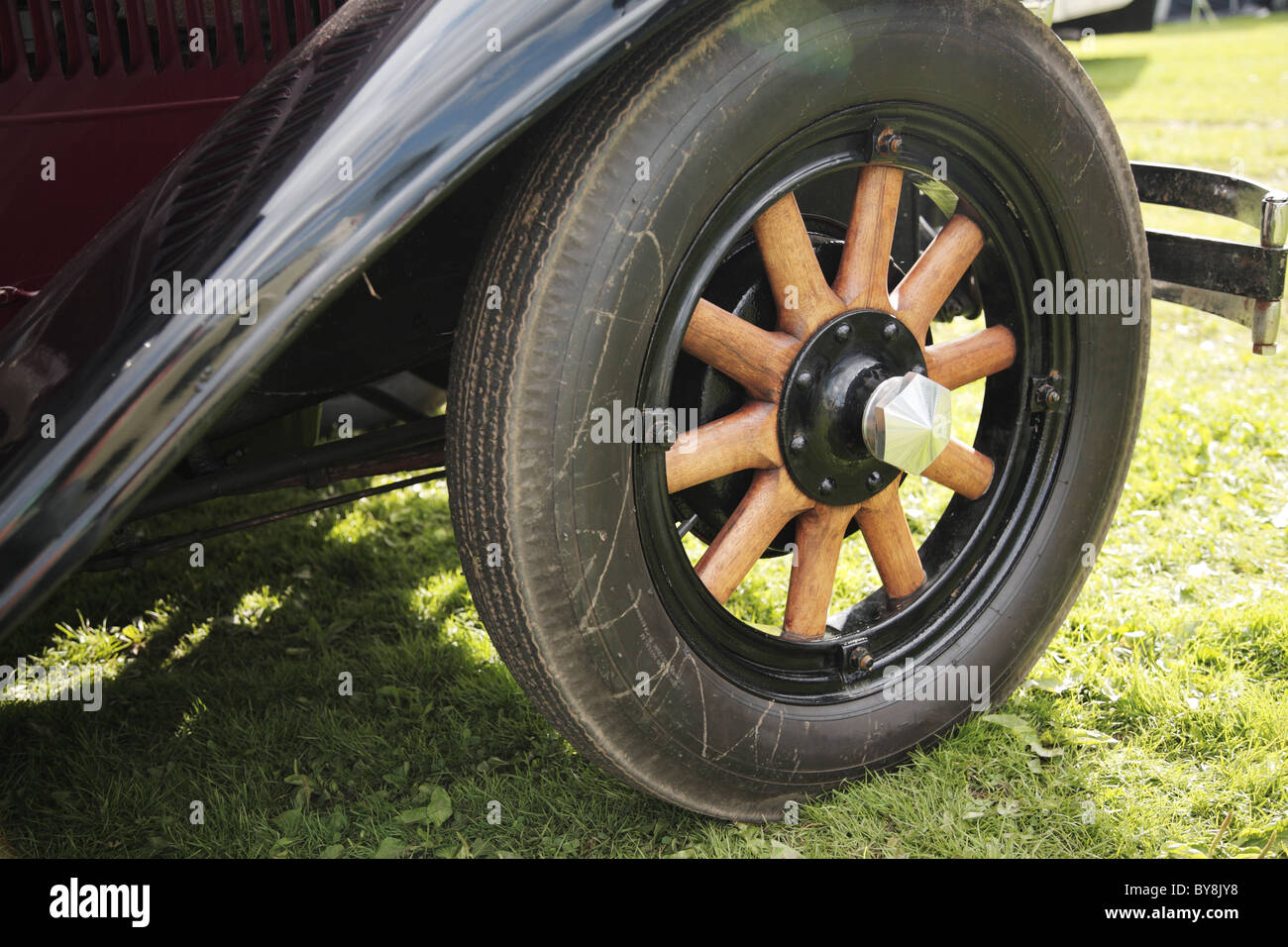 Wooden car wheel vintage car hi-res stock photography and images - Alamy