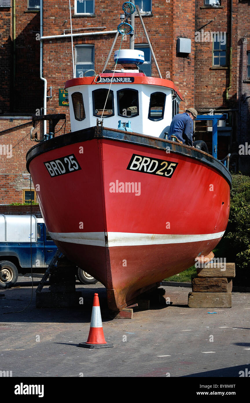 bridlington fishing boat on dry land england uk Stock Photo - Alamy