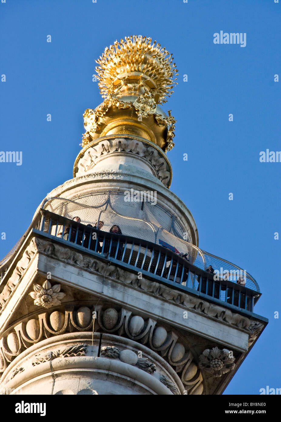 The monument london viewing platform High Resolution Stock Photography ...
