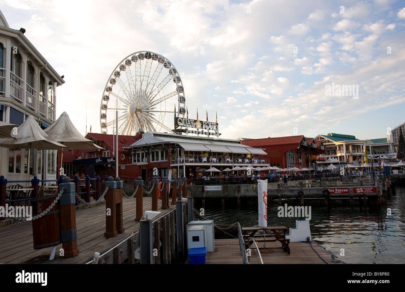 Quay Four at Waterfront - seafood alfresco . Cape Town Stock Photo - Alamy