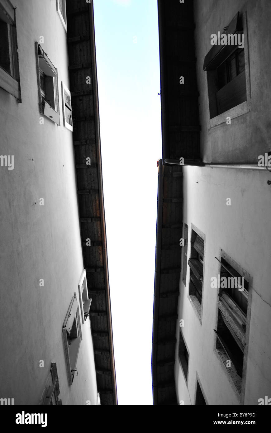 alleys and rooftops in Italian style Stock Photo - Alamy