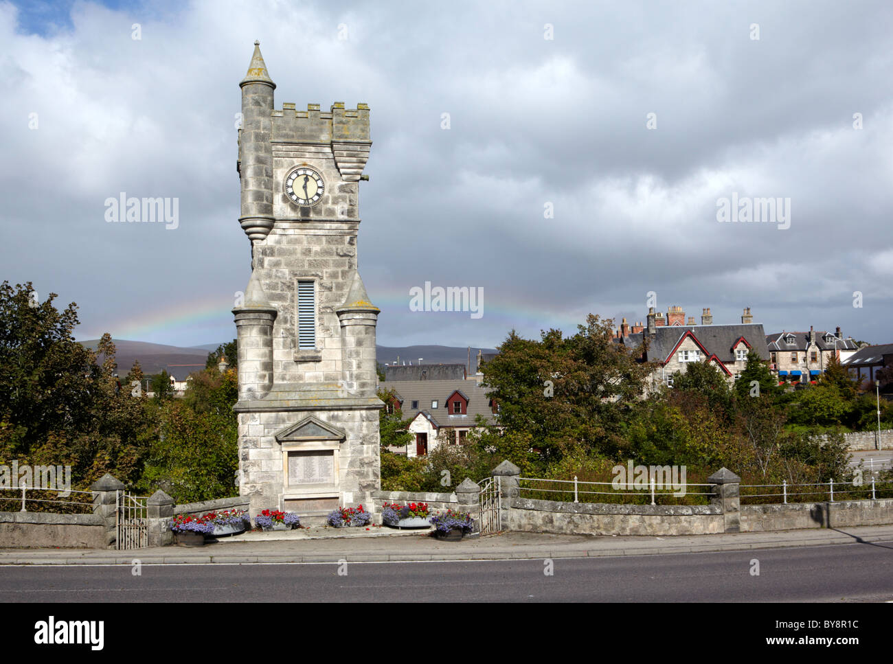 The clock tower war memorial at Brora, Sutherland Stock Photo - Alamy