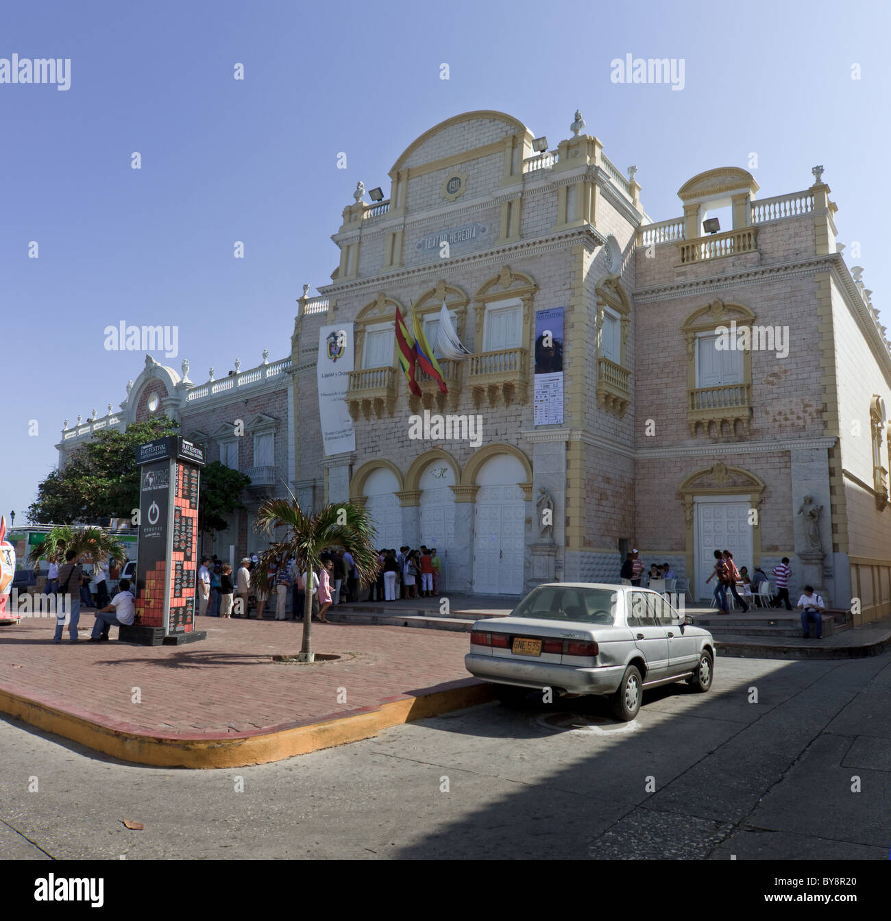Teatro Herdia, Cartegena Colombia Stock Photo - Alamy