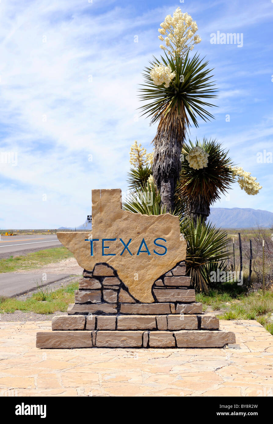 Welcome to Texas Sign Stock Photo - Alamy