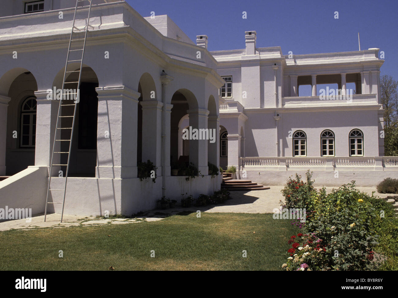 British embassy kabul hi-res stock photography and images - Alamy