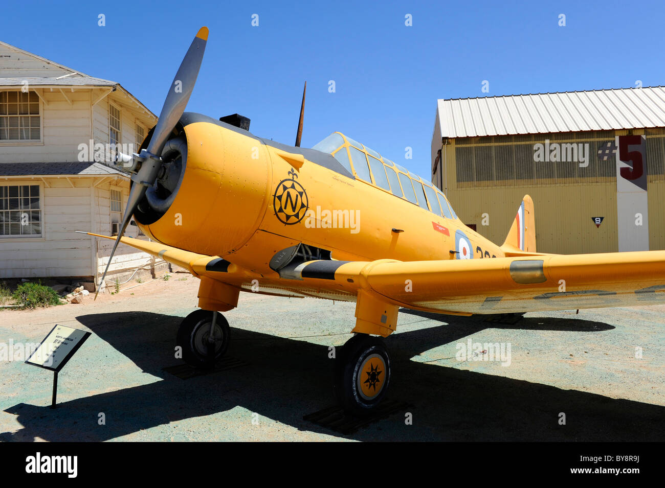 North American BT-14 (NA-64) Yale Trainer 1940-1948 Pima Air & Space ...